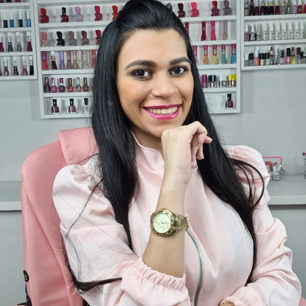 1 Wanessa Guedes Manicure Cursos Online